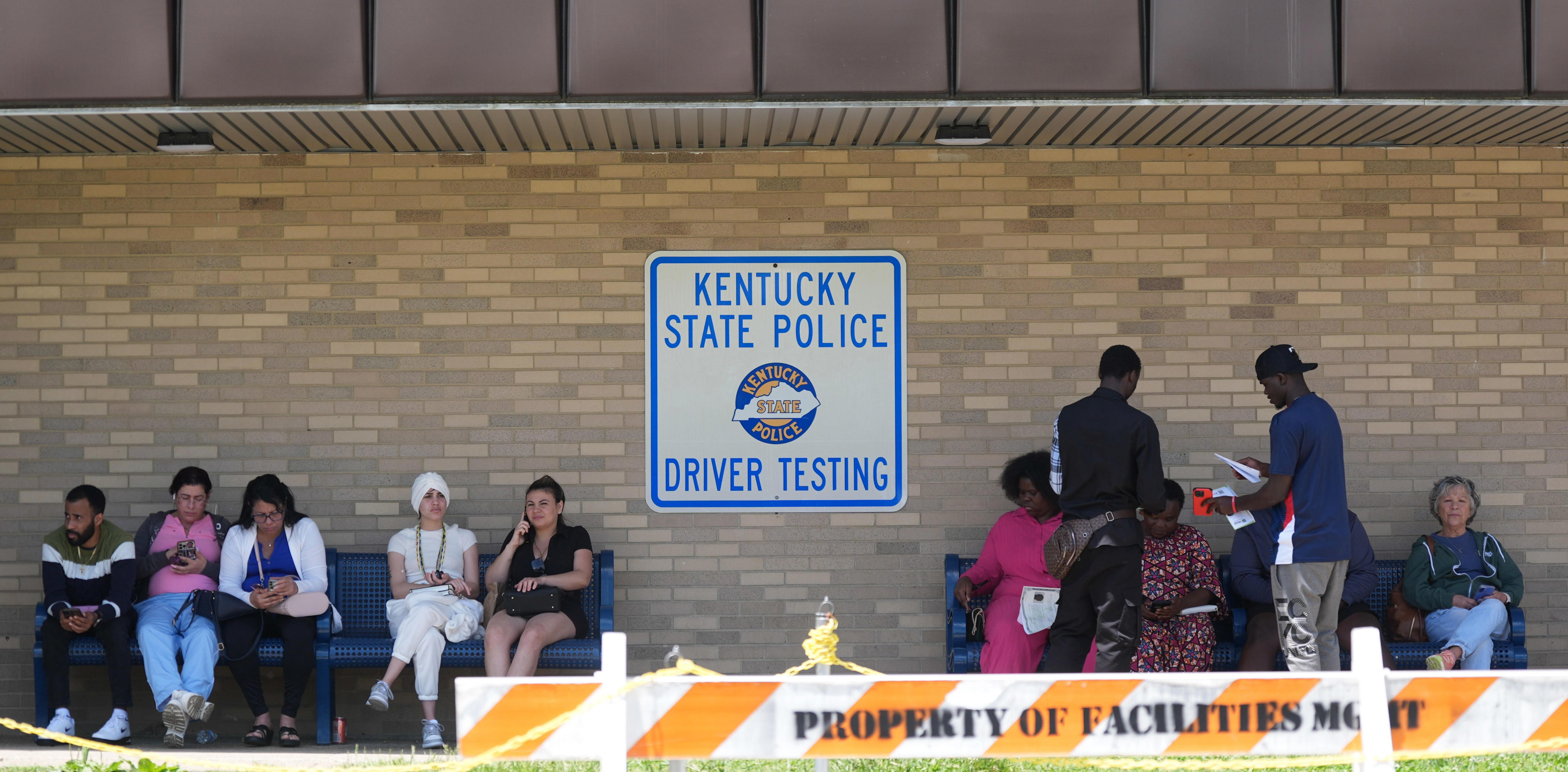 Kentucky to offer 1,500 new written test appointments for 15-year-old ...