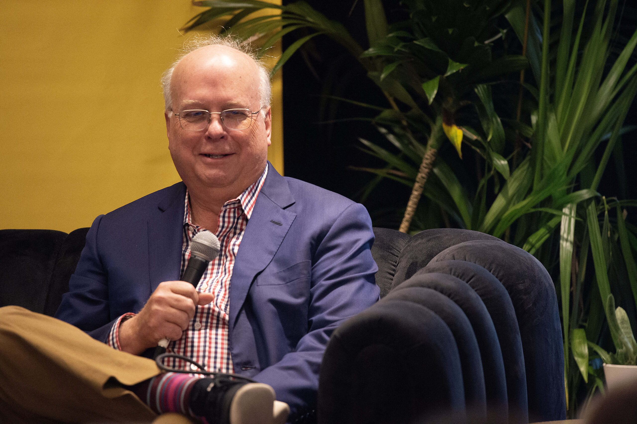 Prominent Republican Calls Out Trump's 'Deeply Offensive' Behavior