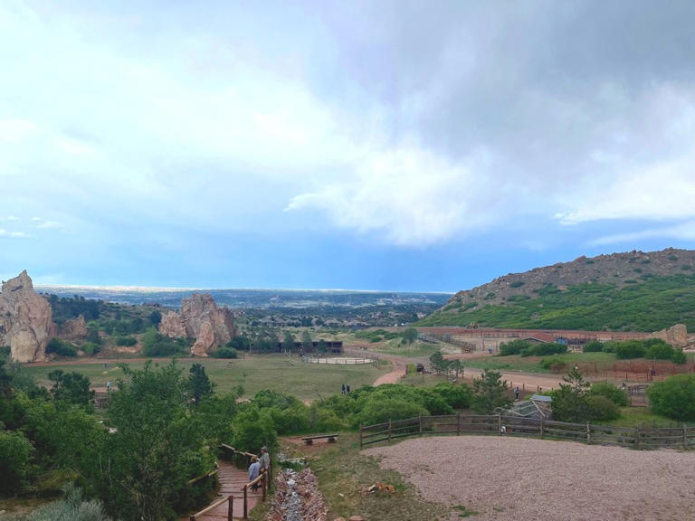 Flying W Ranch Review: Best Chuckwagon Dinner in Colorado!