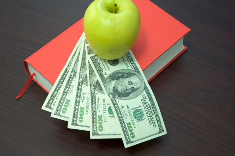 Teacher pay raise effort underway in Louisiana Legislature