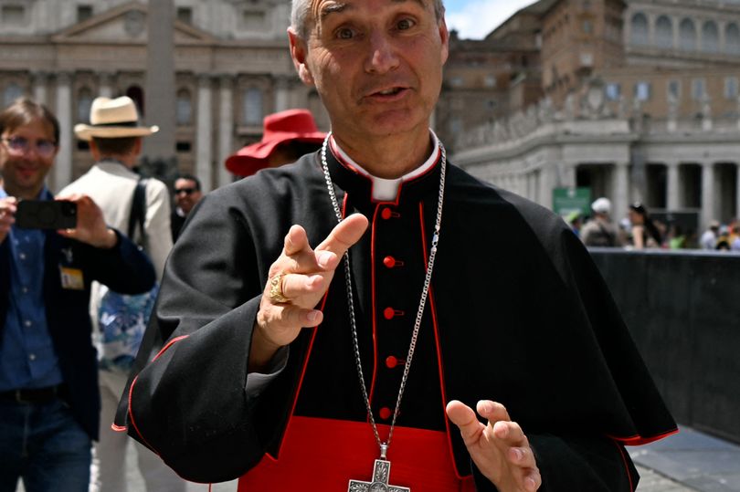 Barry Keoghan mercilessly mocked over Met Gala look as trolls make ...