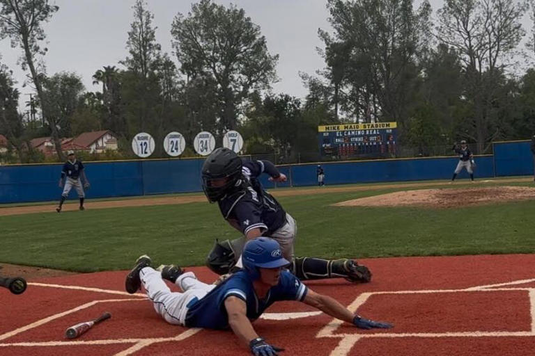 Luke Howe throws shutout to clinch West Valley League title for El ...