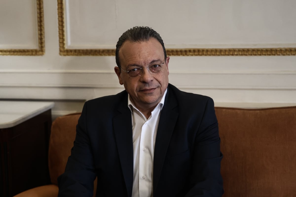 Ο Σ.Φάμελλος για Δ. Σαββόπουλο: Η μουσική και οι στίχοι του συνόδευσαν ...