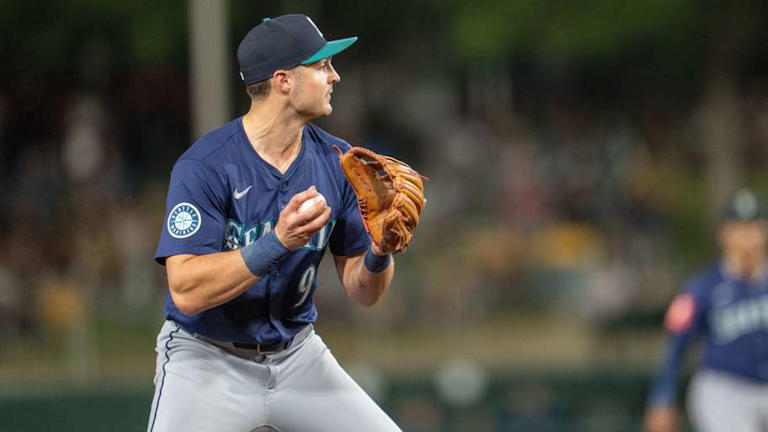 Cal Raleigh's Pinch-Hitting Heroics Leads Seattle Mariners to 5-3 Win ...