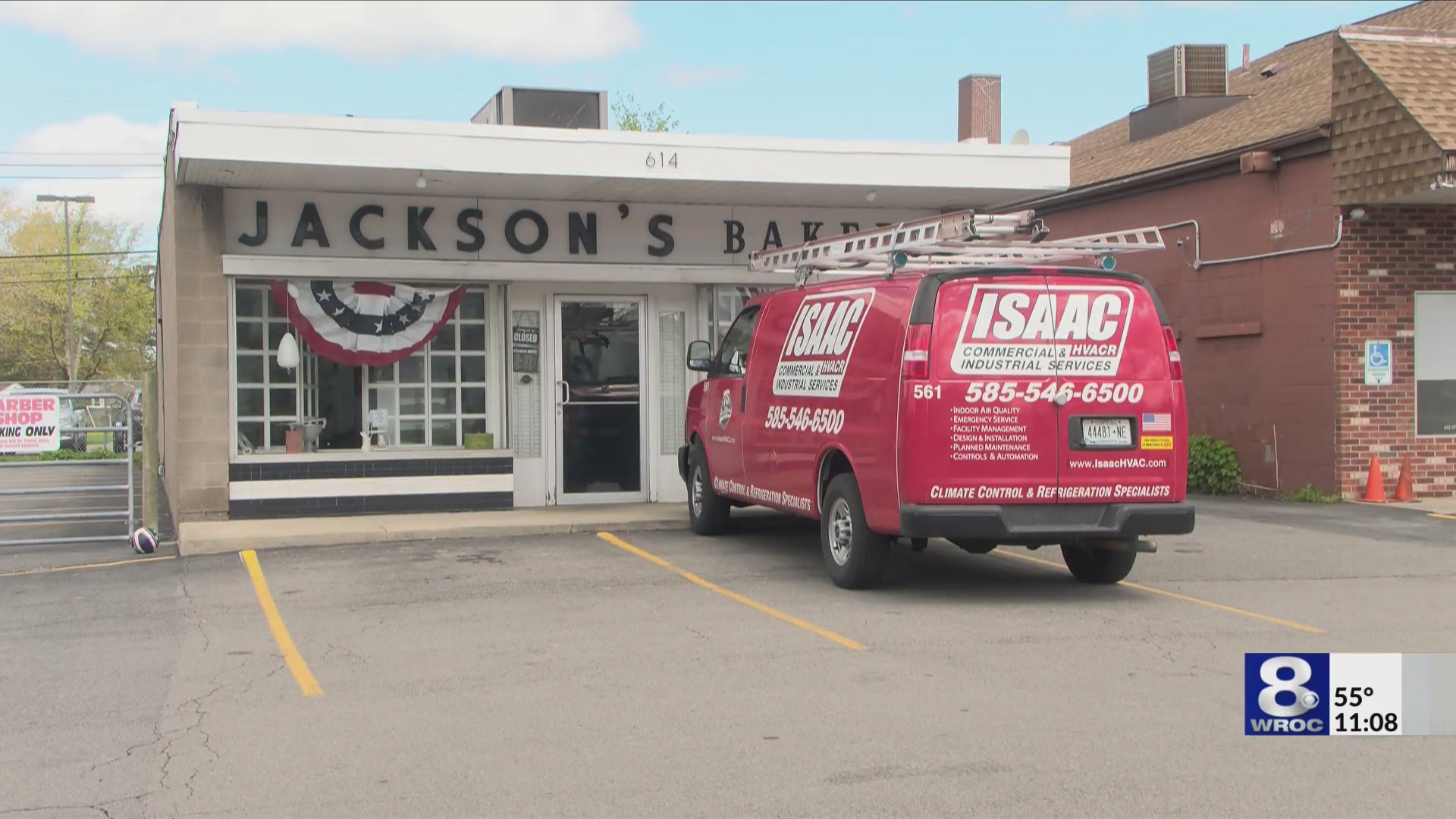 Jackson’s Bakery re-opens after brief closure