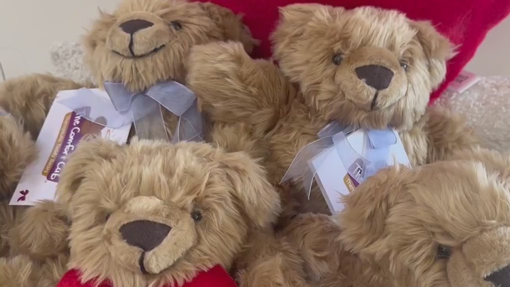 Weighted comfort bears help grieving women heal at LA retreat