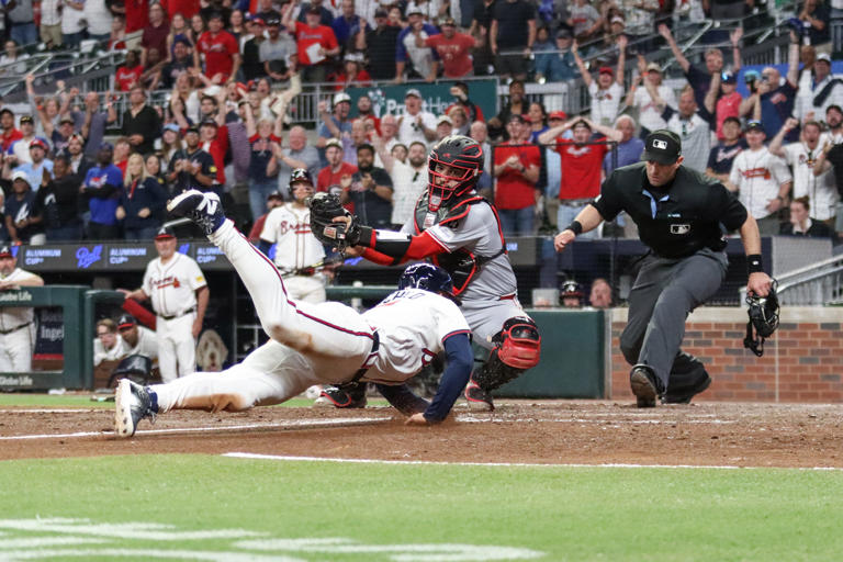 'No communication there': Brantley cites McLain hesitation on Braves ...