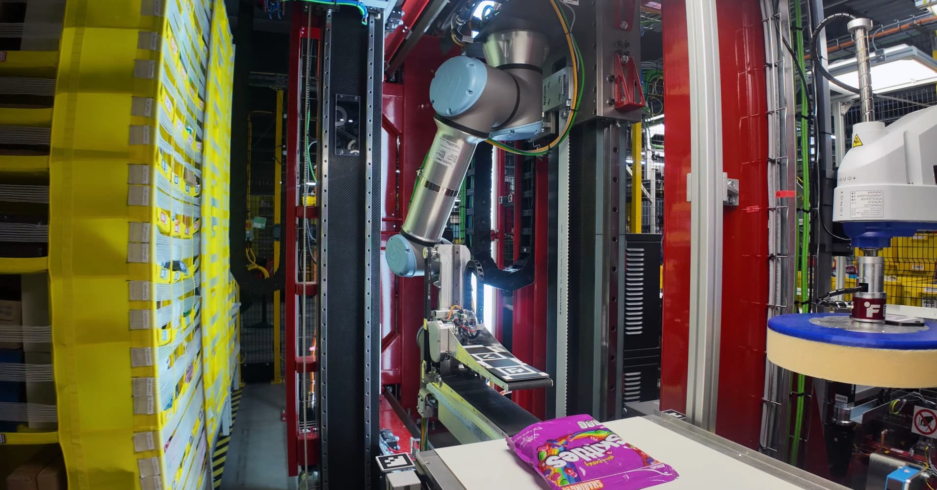 Meet Vulcan, the first Amazon robot with a sense of touch