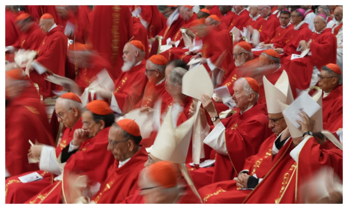 New Pope: Conclave begins as four Cardinals emerge as top contenders ...