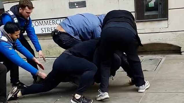 'Loverboy' prisoner who had flings with two prison staff apprehended ...