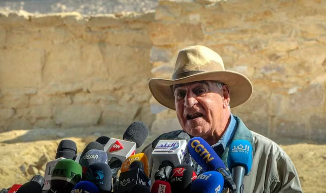 Archaeologists discovered a 4,100-year-old tomb of an Ancient Egyptian ...