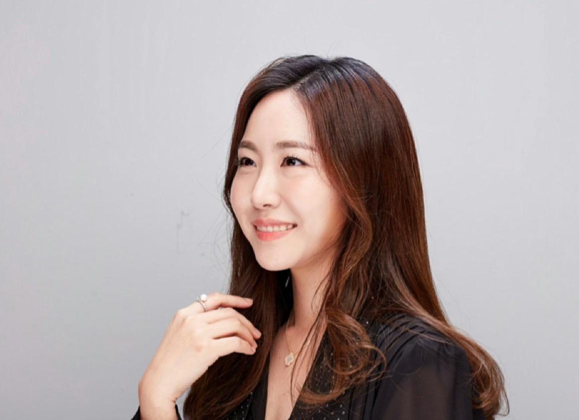 Korean-American Curator Lina Haelin Hwang Bridges Cultural Gaps Through ...