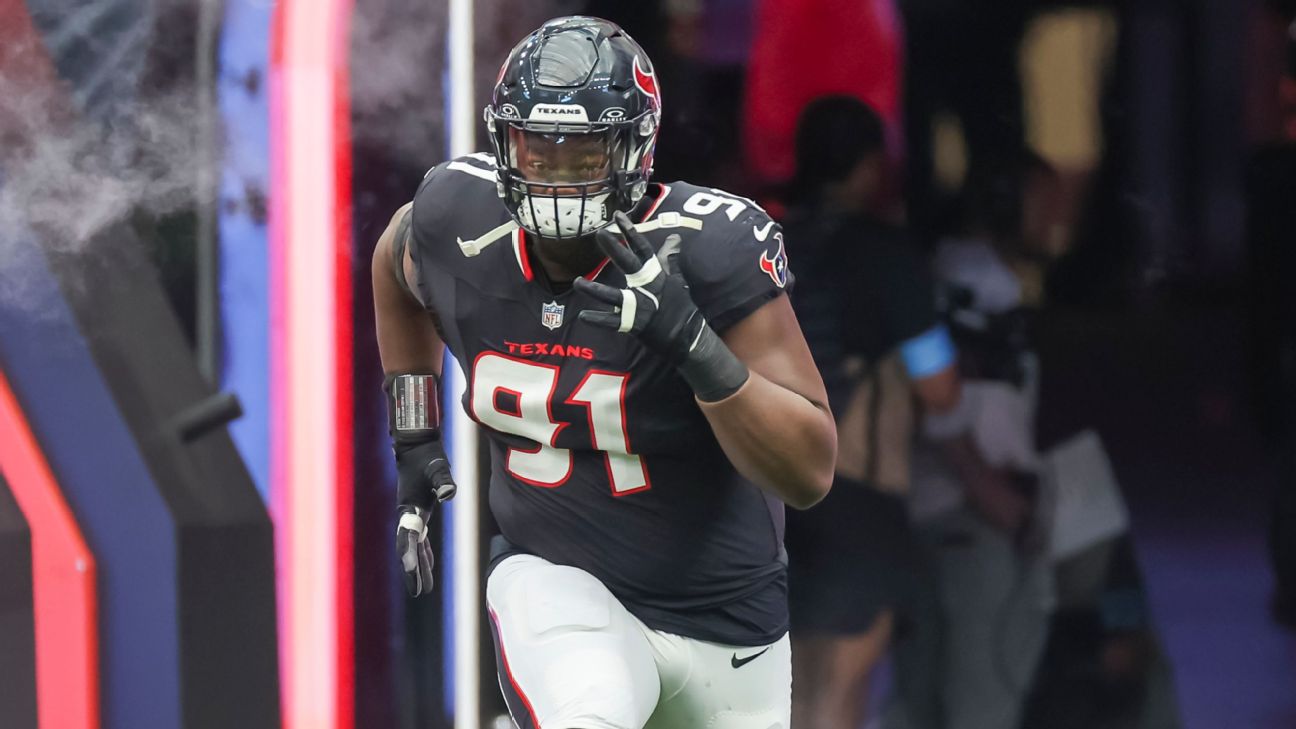 Source: Texans re-signing veteran DT Folorunso Fatukasi