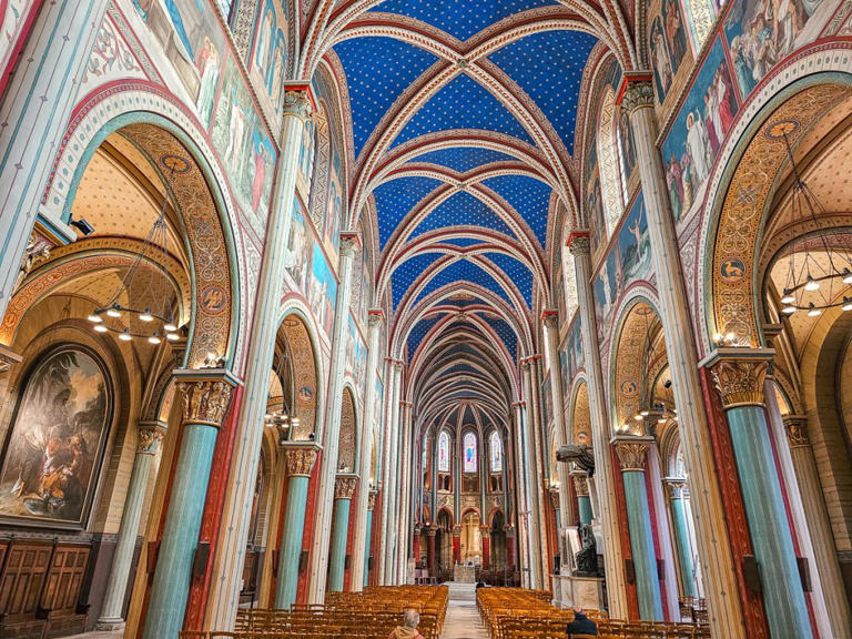 15 Gorgeous French Churches That Are Masterpieces of Architecture and Art