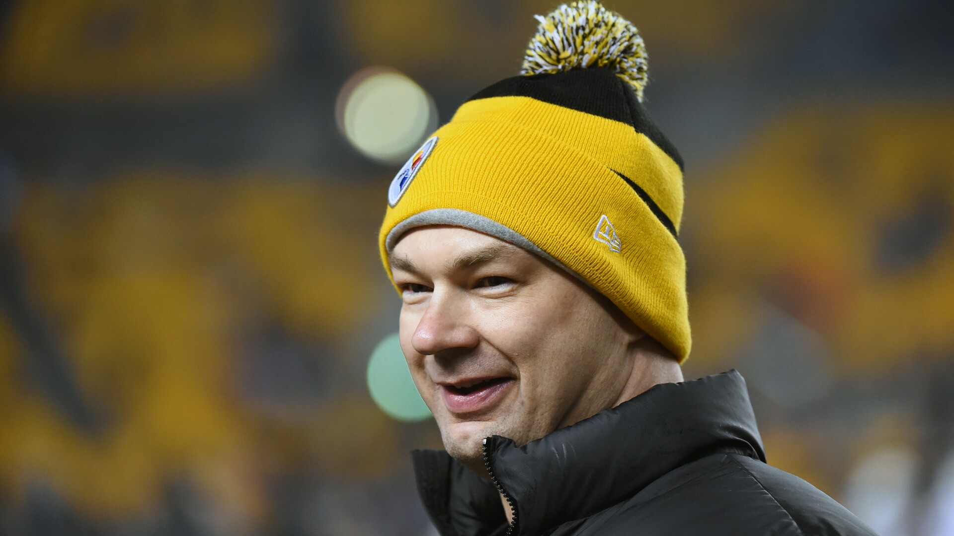 Steelers minority owner Thomas Tull: Aaron Rodgers's situation is "more ...