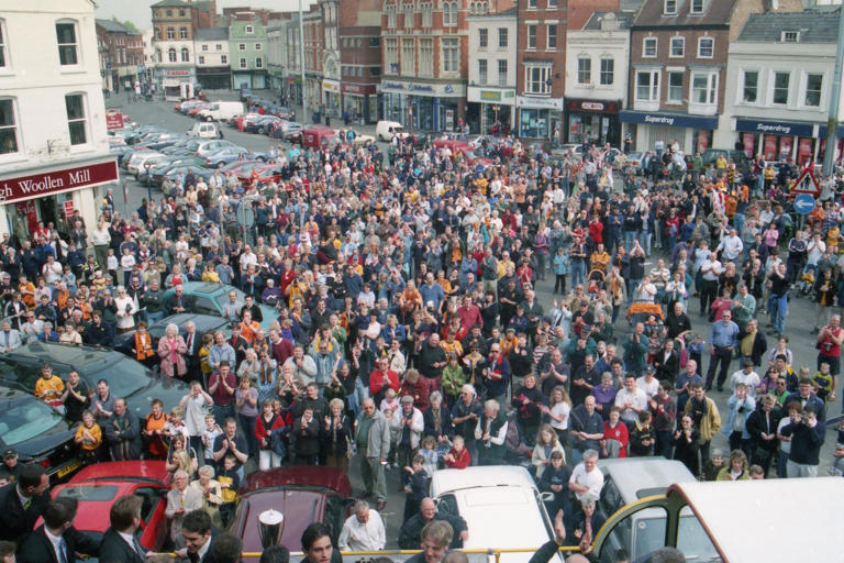 IN PICTURES: Boston United open-top bus tour and civic reception, May 2000
