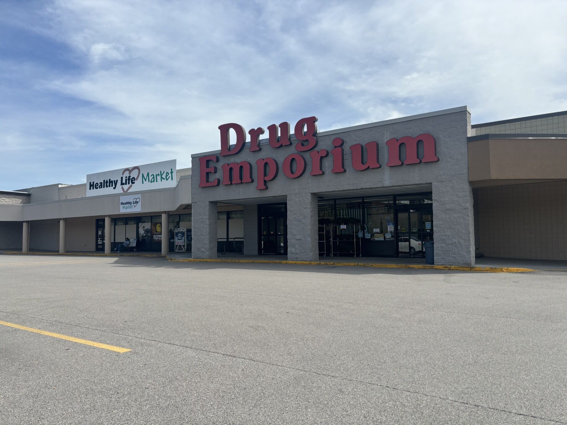 West Virginia Drug Emporium locations to close, president says