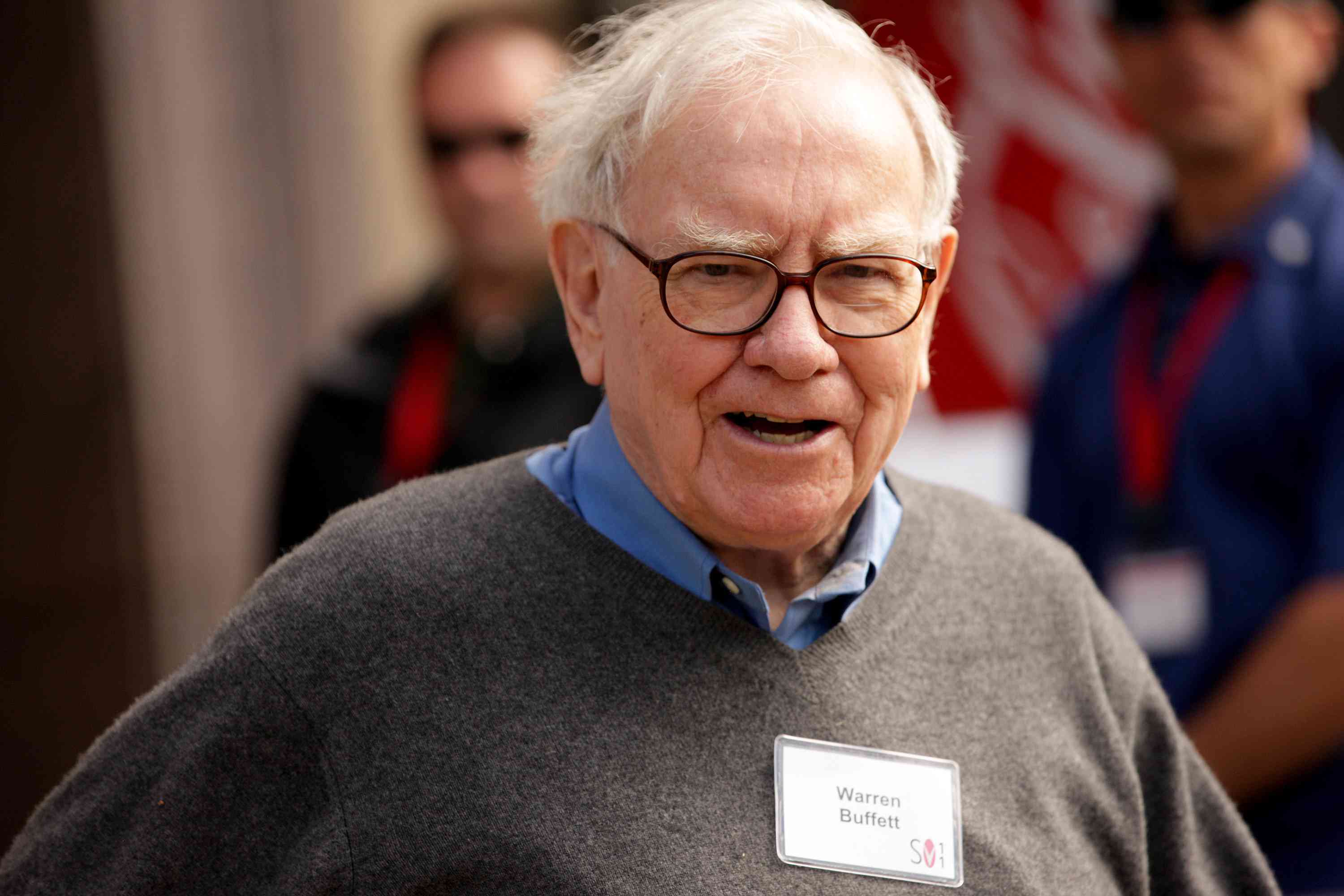 Warren Buffett: Why index funds outperform stock picking for most investors