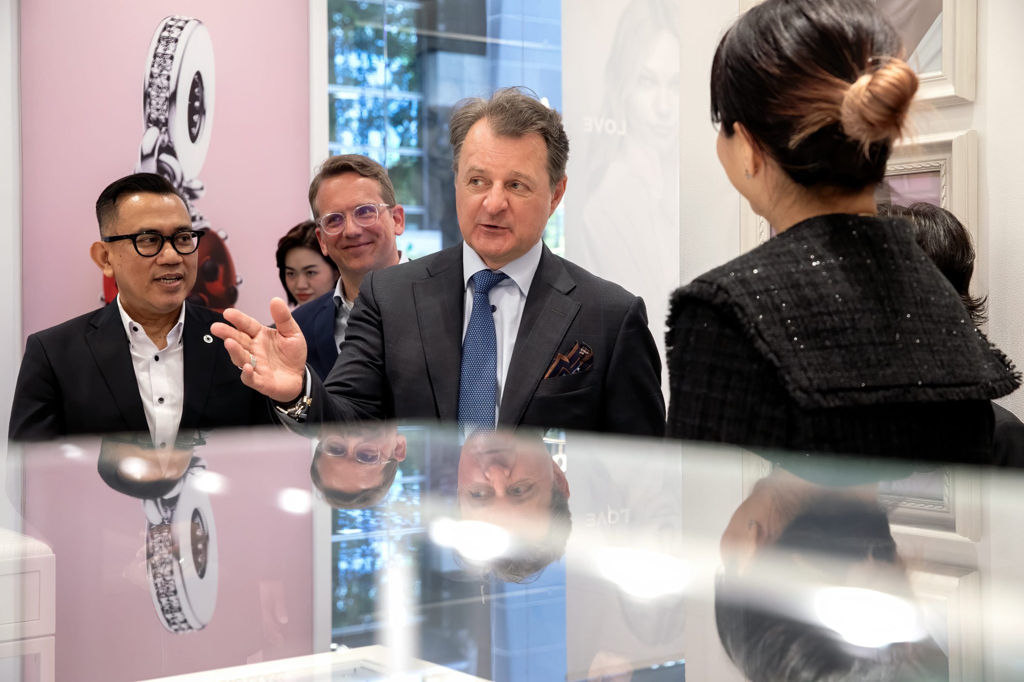 Pandora CEO says producing jewelry in America ‘simply won’t work’: ‘I ...