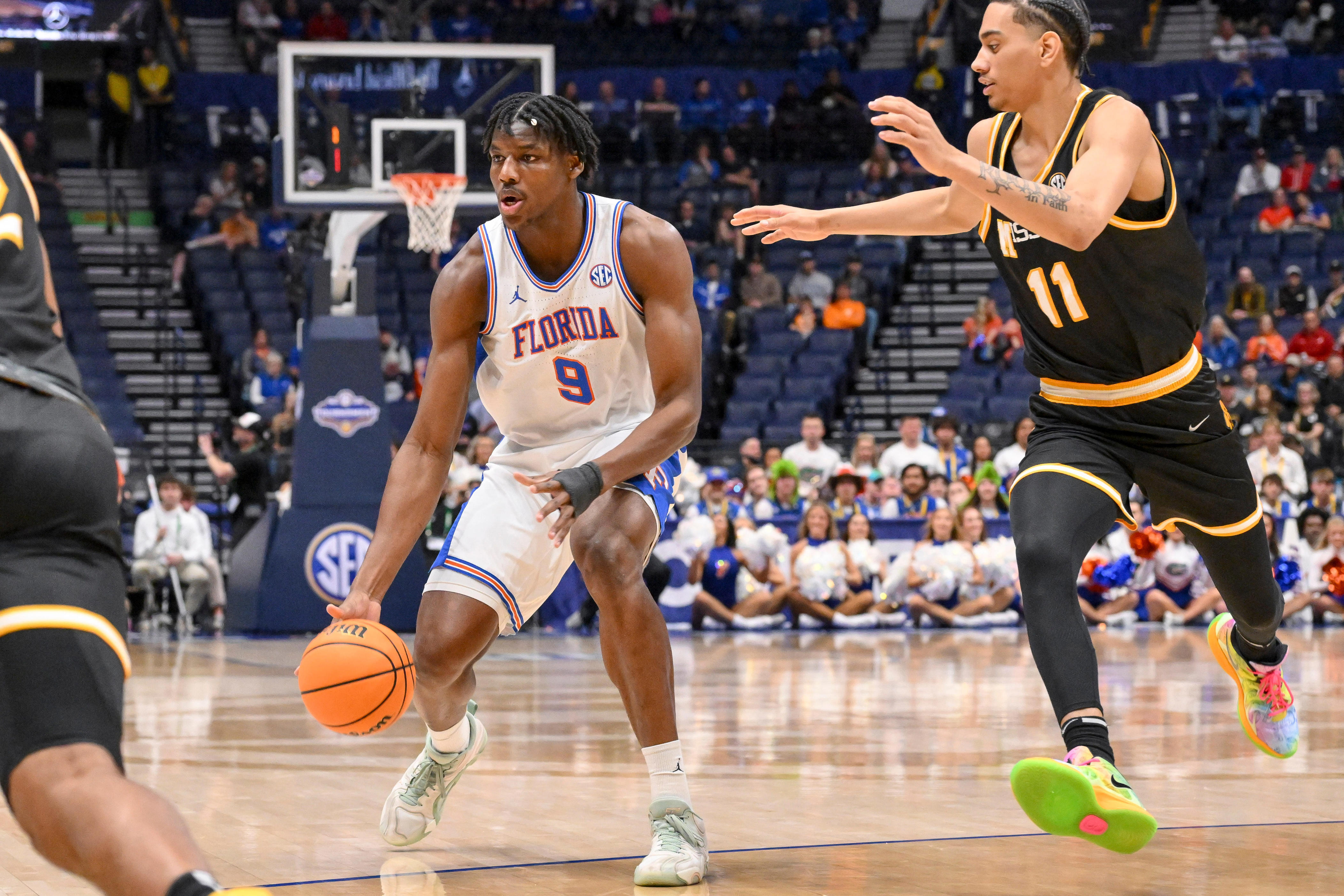 Florida vs. Missouri predictions, picks, odds: Who wins SEC opener?