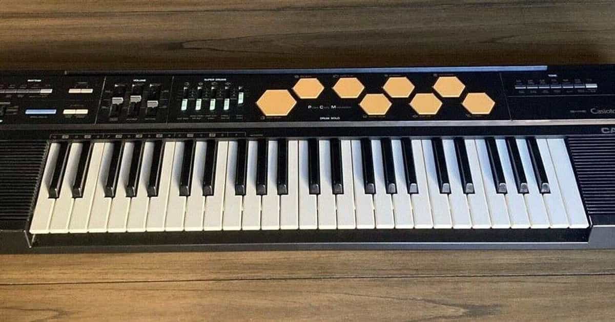 30 Totally Righteous Tech Gadgets From The '80s