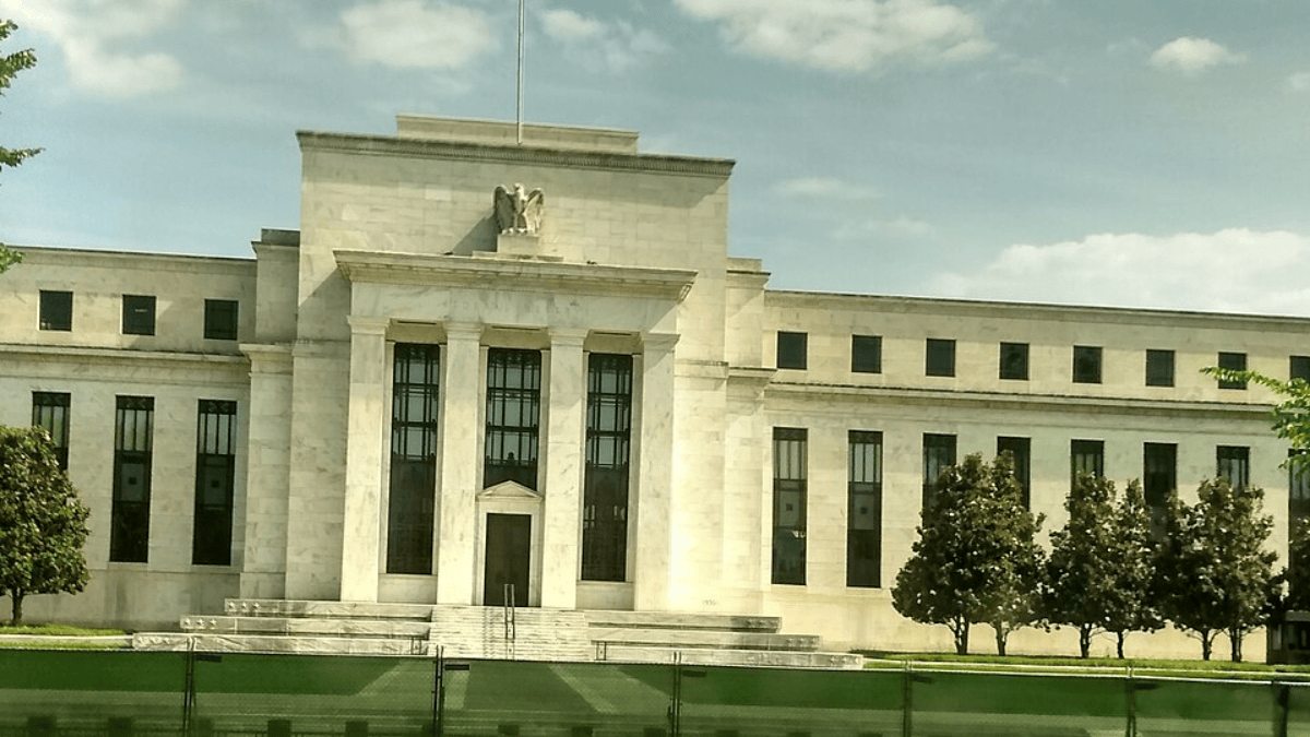 Trump says he'll replace Fed chair Powell after demanding rate cut