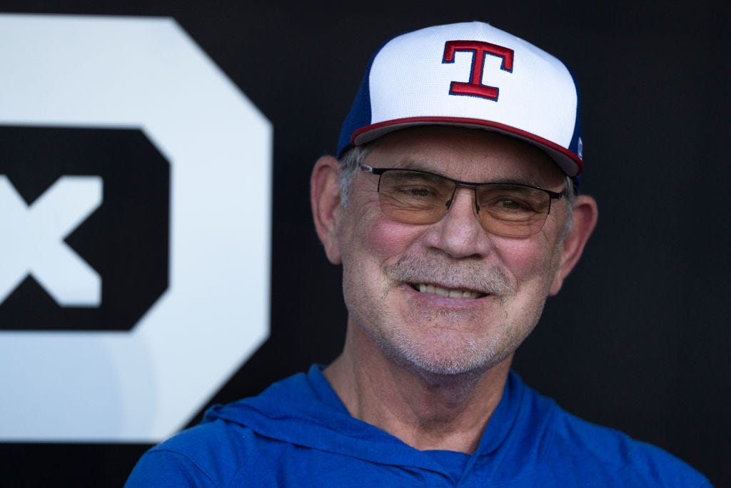 Bruce Bochy on hiring Bret Boone, recalling Evan Carter, parting with Leody