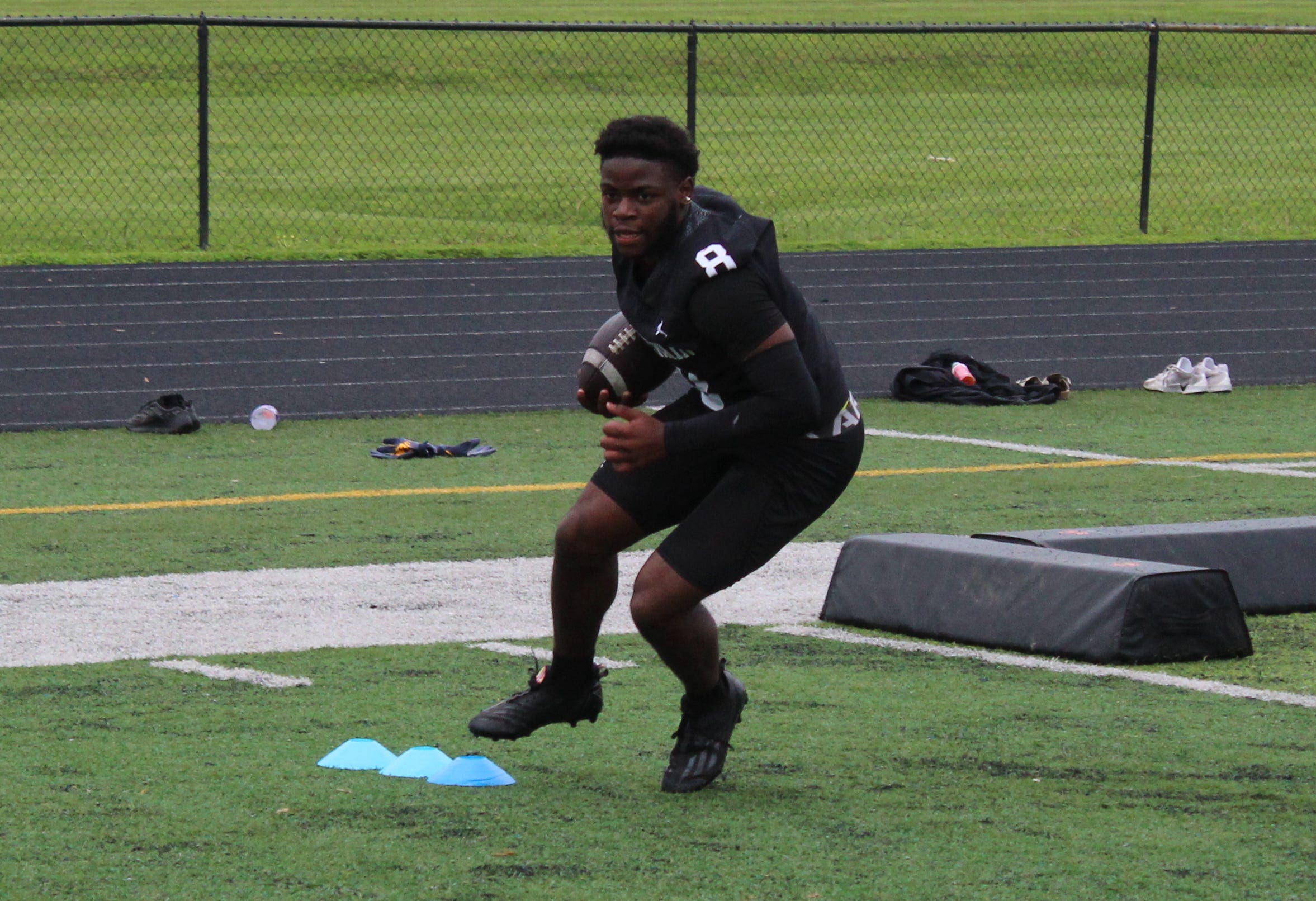 Nearly 100 local football players pick up college offers around college ...