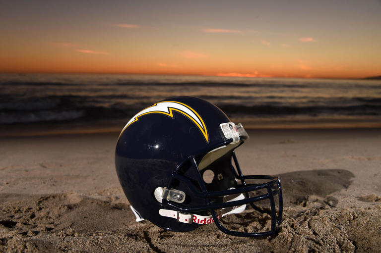 LOOK: Chargers unveil awesome new alternate uniforms