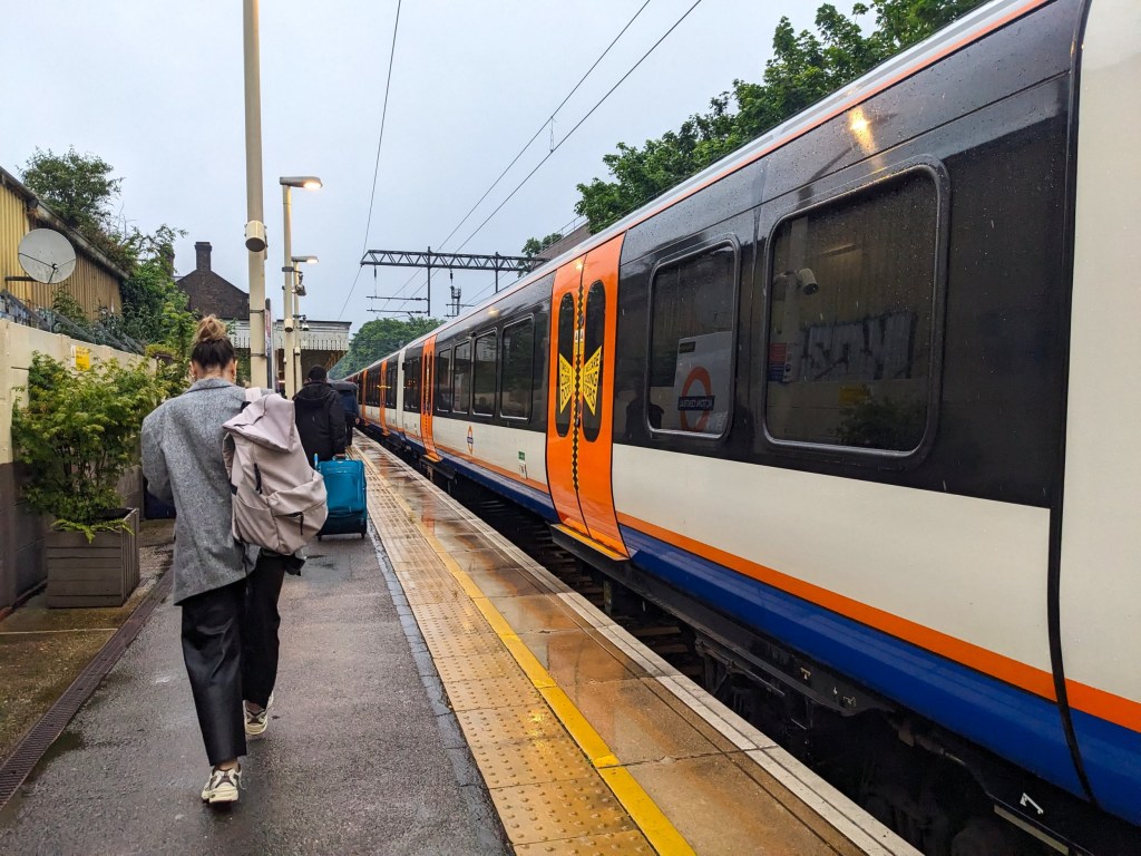 The cheapest TfL station to live near to revealed — where rents cost £ ...