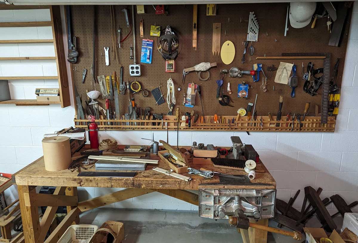 15 Photos of Valuable Antique Tools
