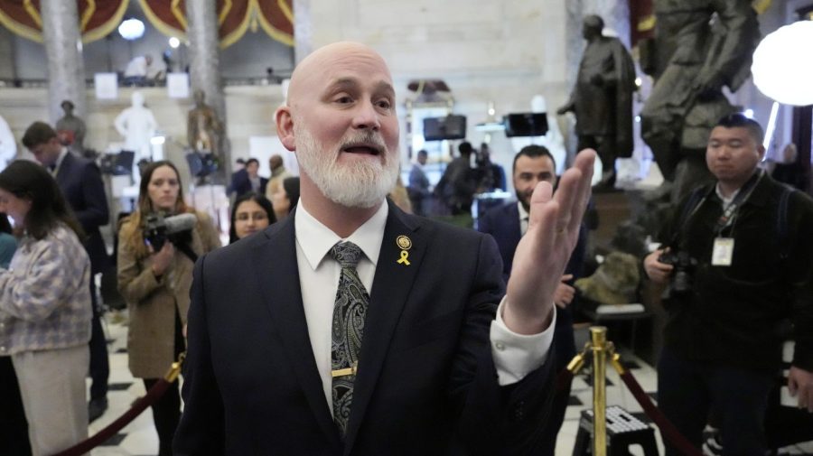 GOP rep missing votes, rescheduling town hall over ‘credible threat’