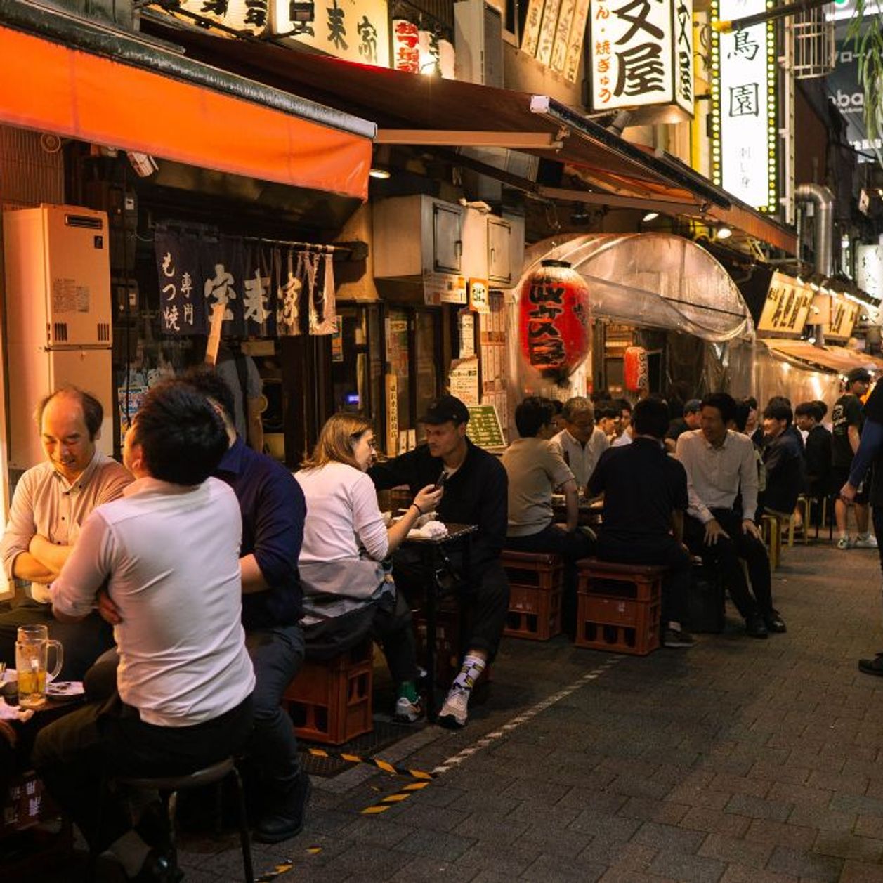 Voici pourquoi les Japonais ne mangent jamais en marchant (et ce n’est ...