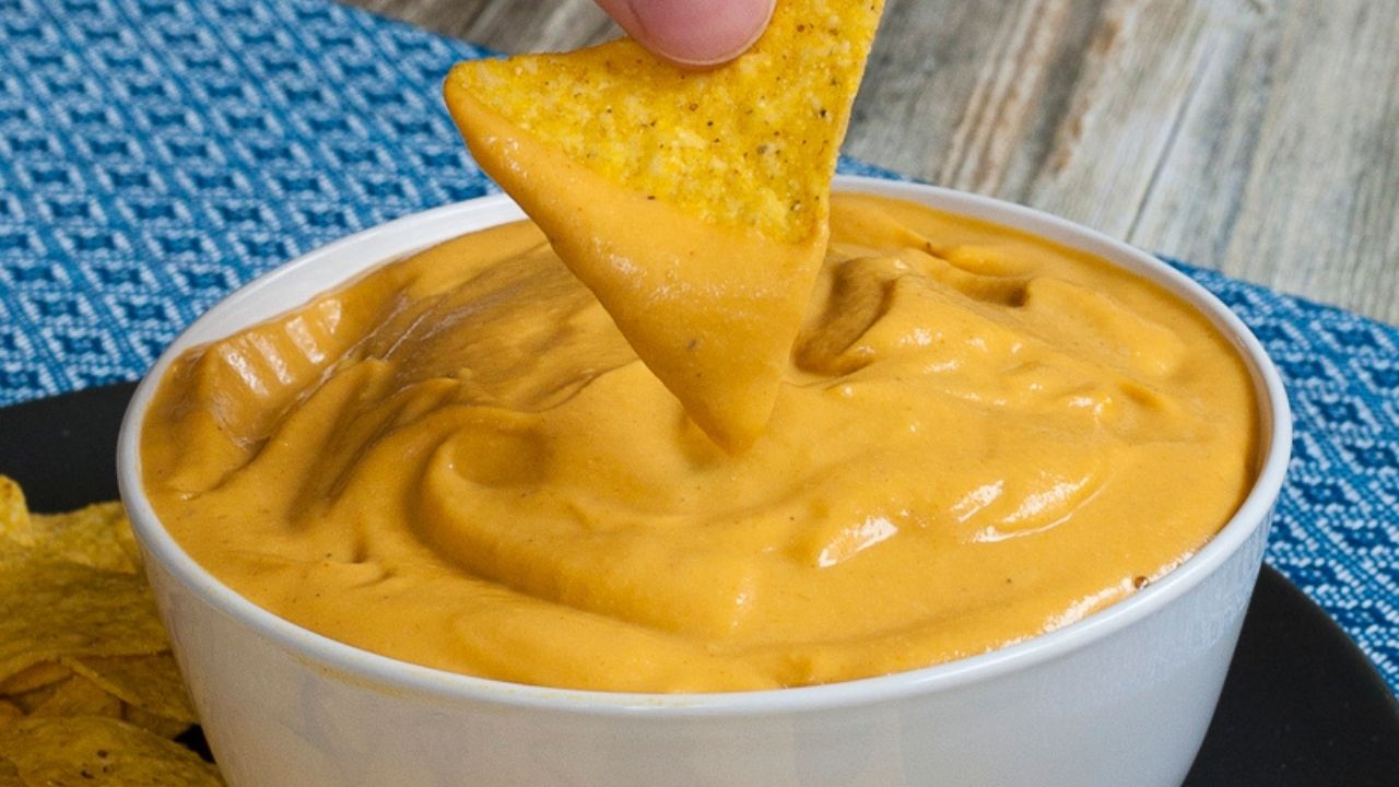 16 Snack Ideas That Satisfy Without the Guilt