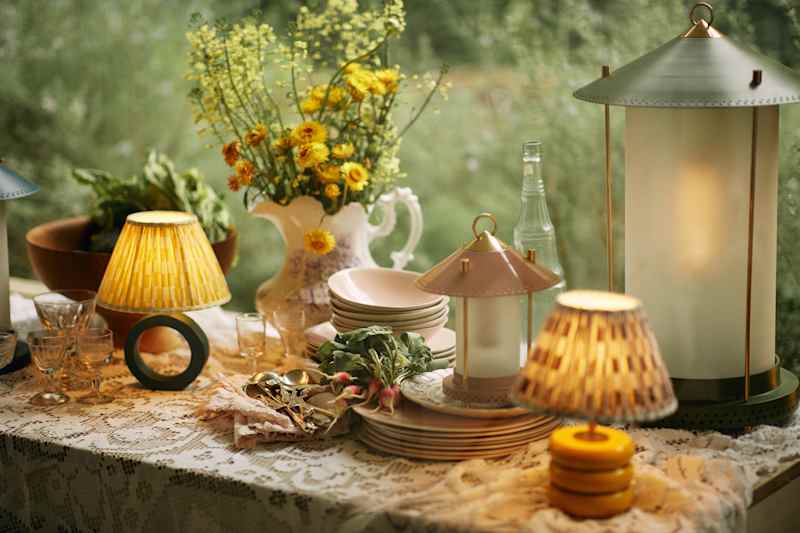 This Treasure Trove of Trendy Lighting Just Dropped the Chicest Outdoor ...