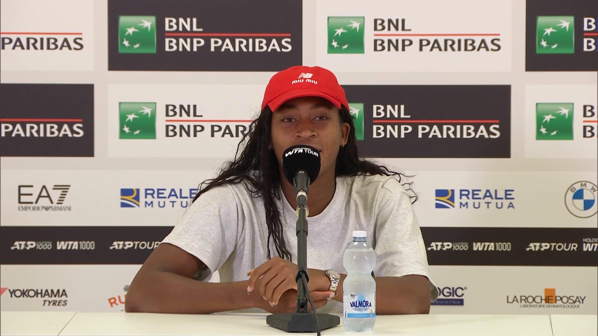 Gauff and Swiatek want to check in on papal conclave while in Rome