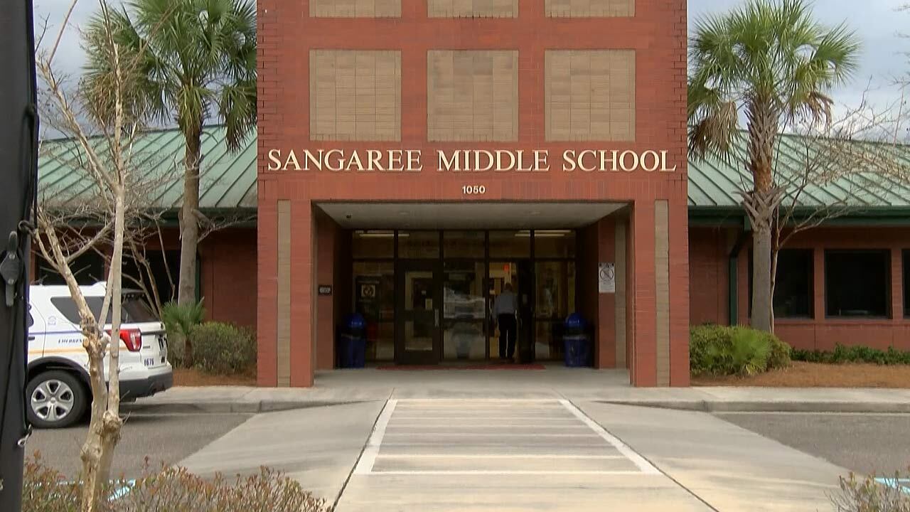 2 Berkeley County teens charged with having gun at middle school