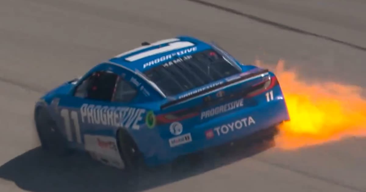 Kevin Harvick reacts to ‘strange’ Denny Hamlin explosion at Texas