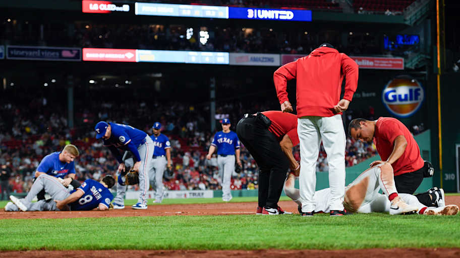 Red Sox’s first base situation hits threat level midnight after latest ...