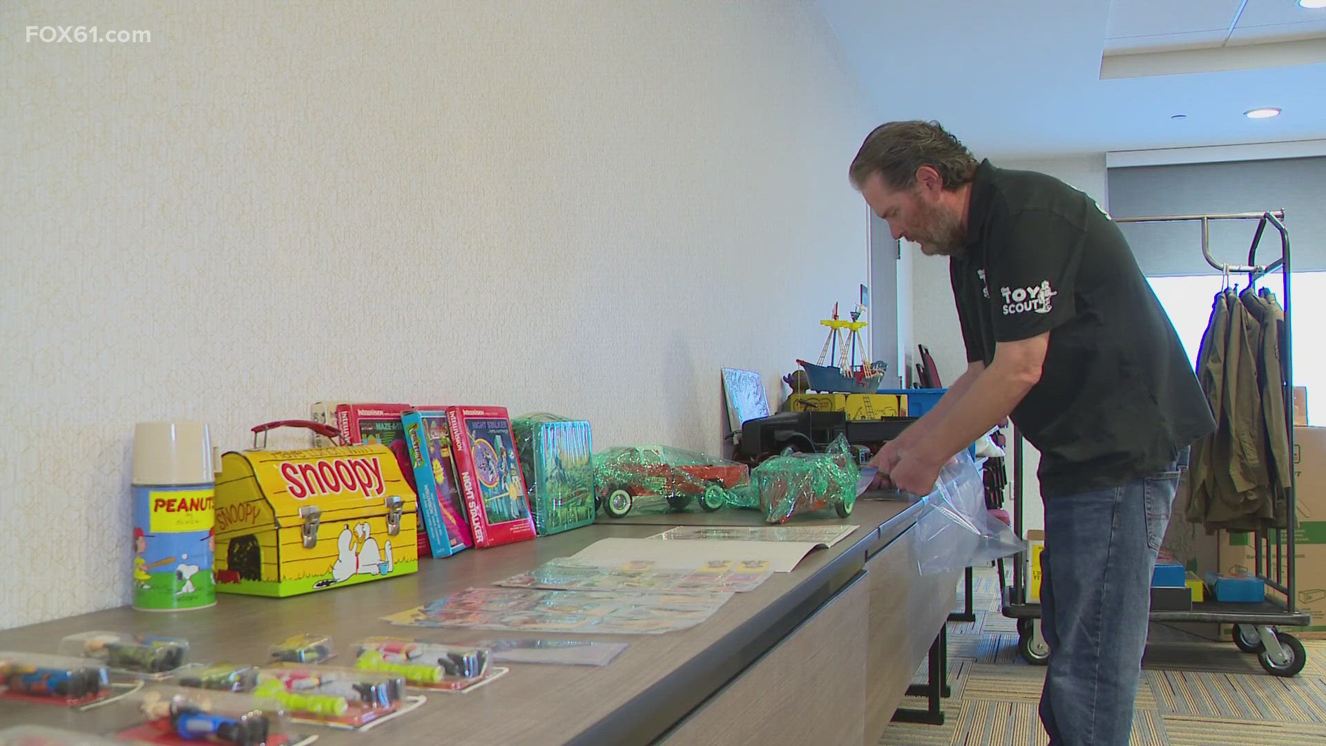 The play's the thing: 'Toy Scout' team traveling across Connecticut