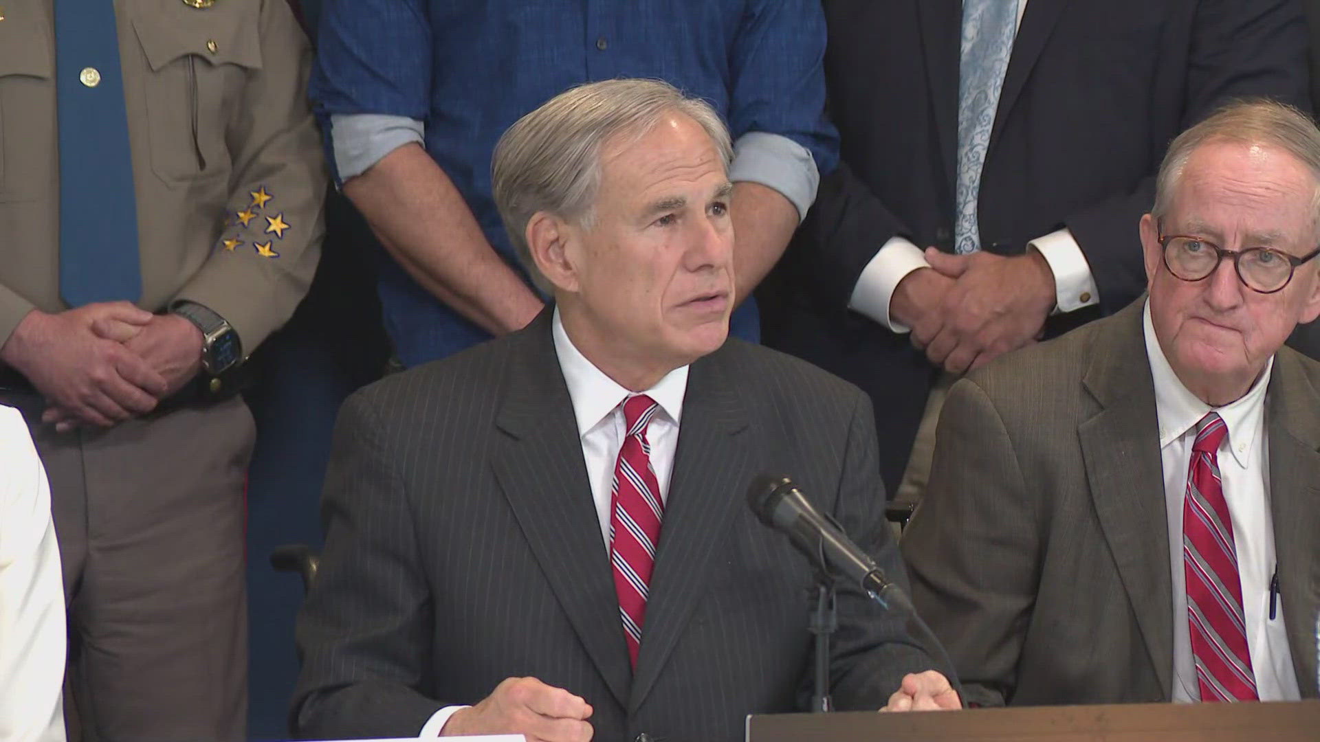 Gov. Abbott holds roundtable to reform bail system in Texas