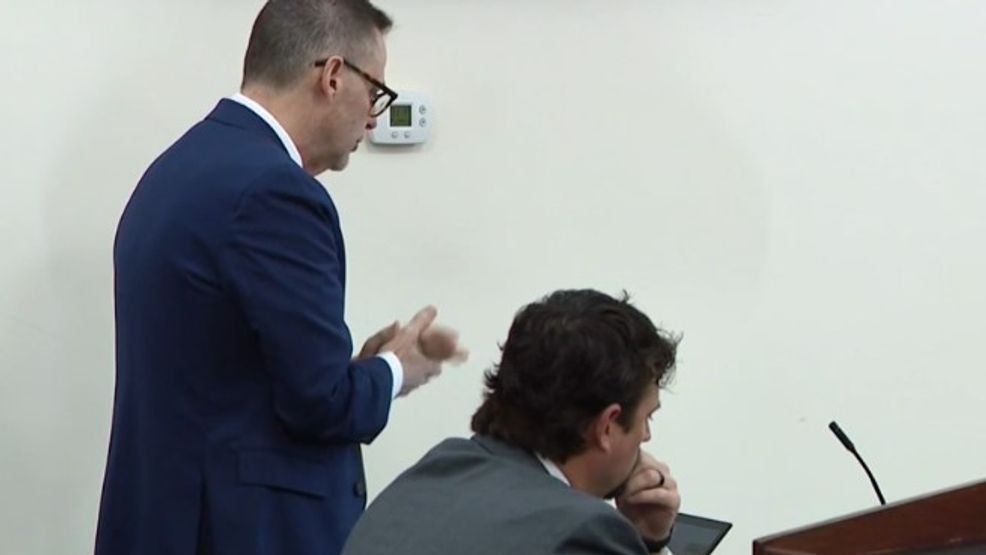 Murder suspect's pre-trial reveals state's 100 exhibits and distant ...