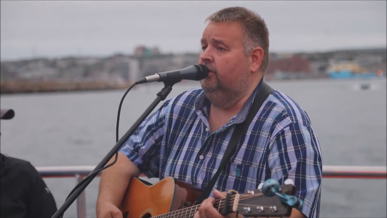 N.L.’s Mark Hiscock dies, after a quarter of a century playing with ...