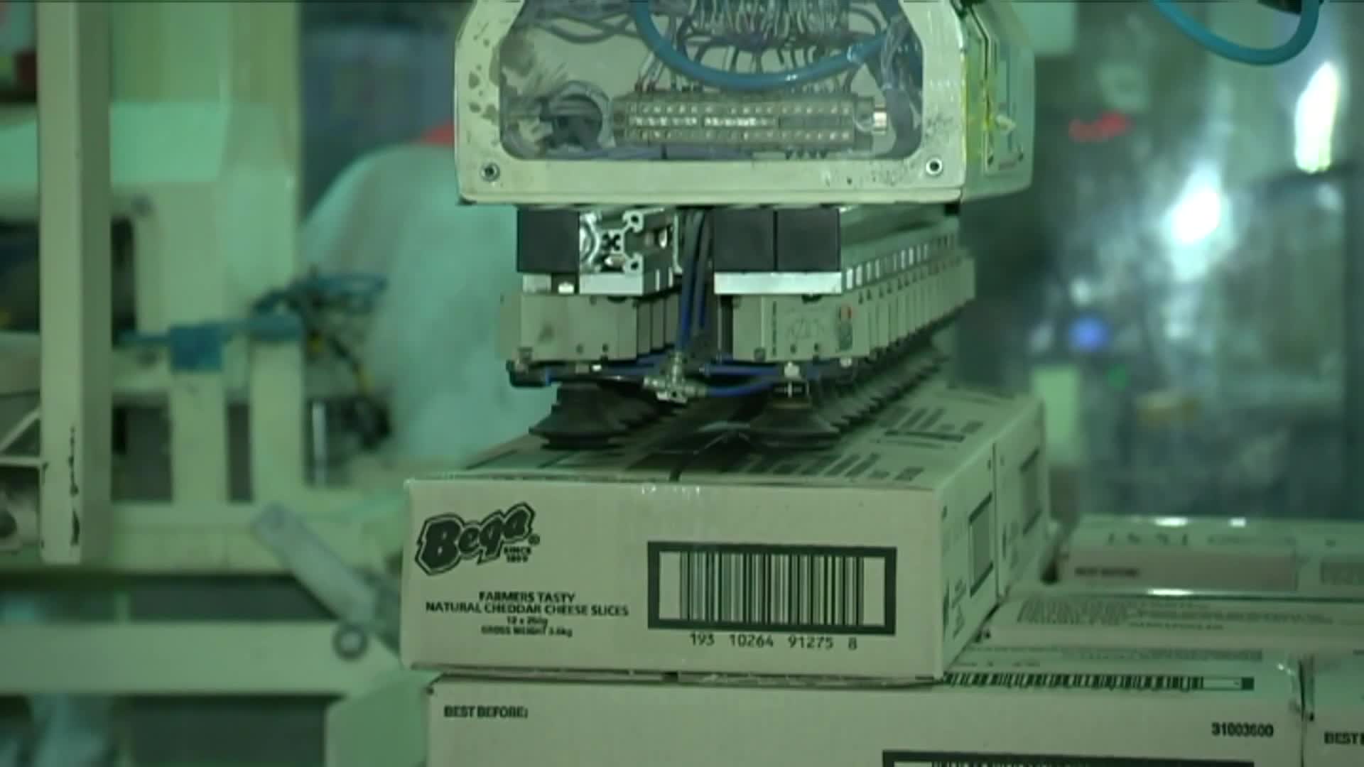 Bega to close cheese processing plant in small town of Strathmerton ...