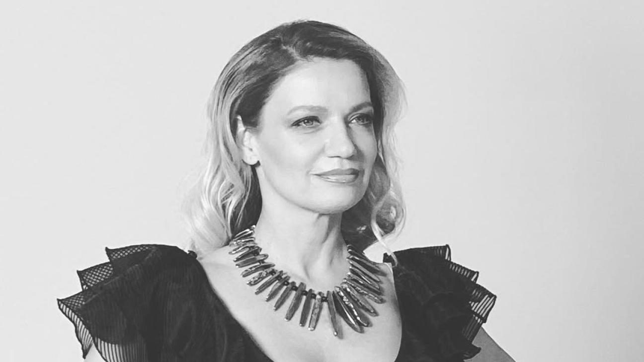 Πώς η Παναγιώτα Βλαντή έσπασε το total black look με ένα statement αξεσουάρ