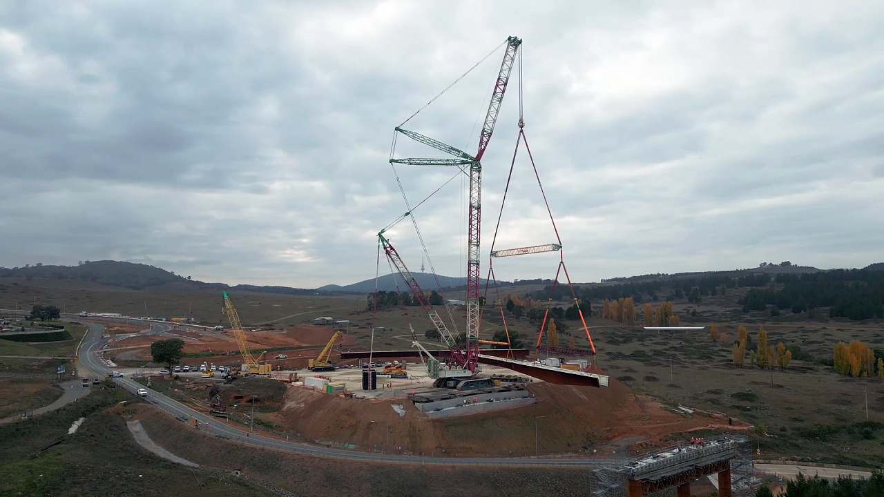 Molonglo River Bridge Lift