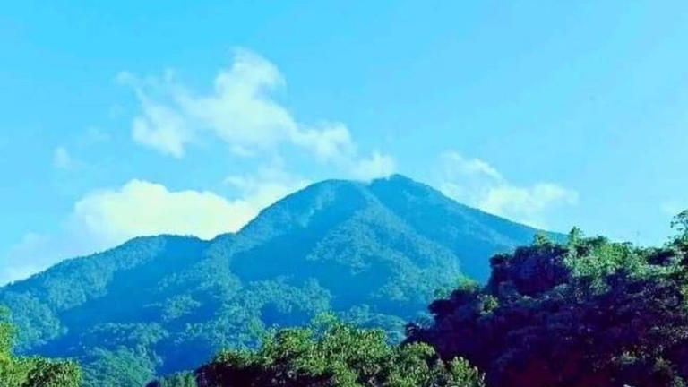 7 Gunung Tertinggi di Jawa: Urutan Lengkap Seven Summits of Java ...