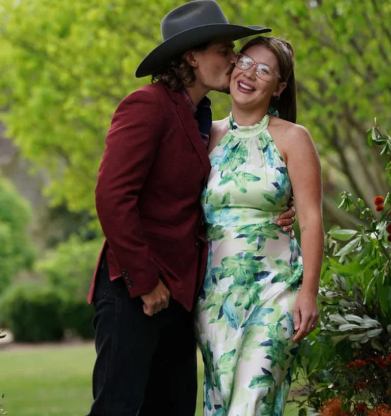 Farmer Thomas confessed his love for Clarette on FWAW. But are they ...