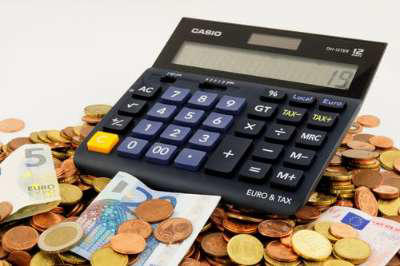 Consumer price inflation dips to lowest since Jan-19, food prices in ...