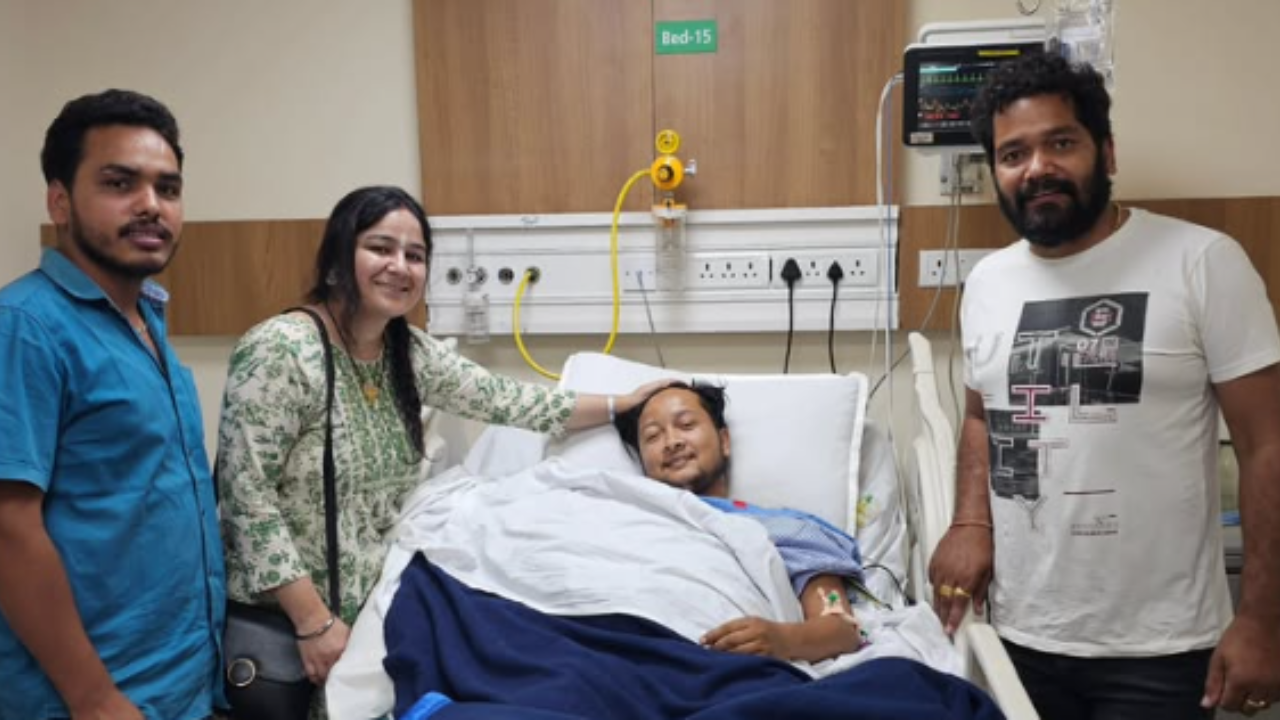 Indian Idol 12 winner Pawandeep Rajan is out of the ICU; close friends ...